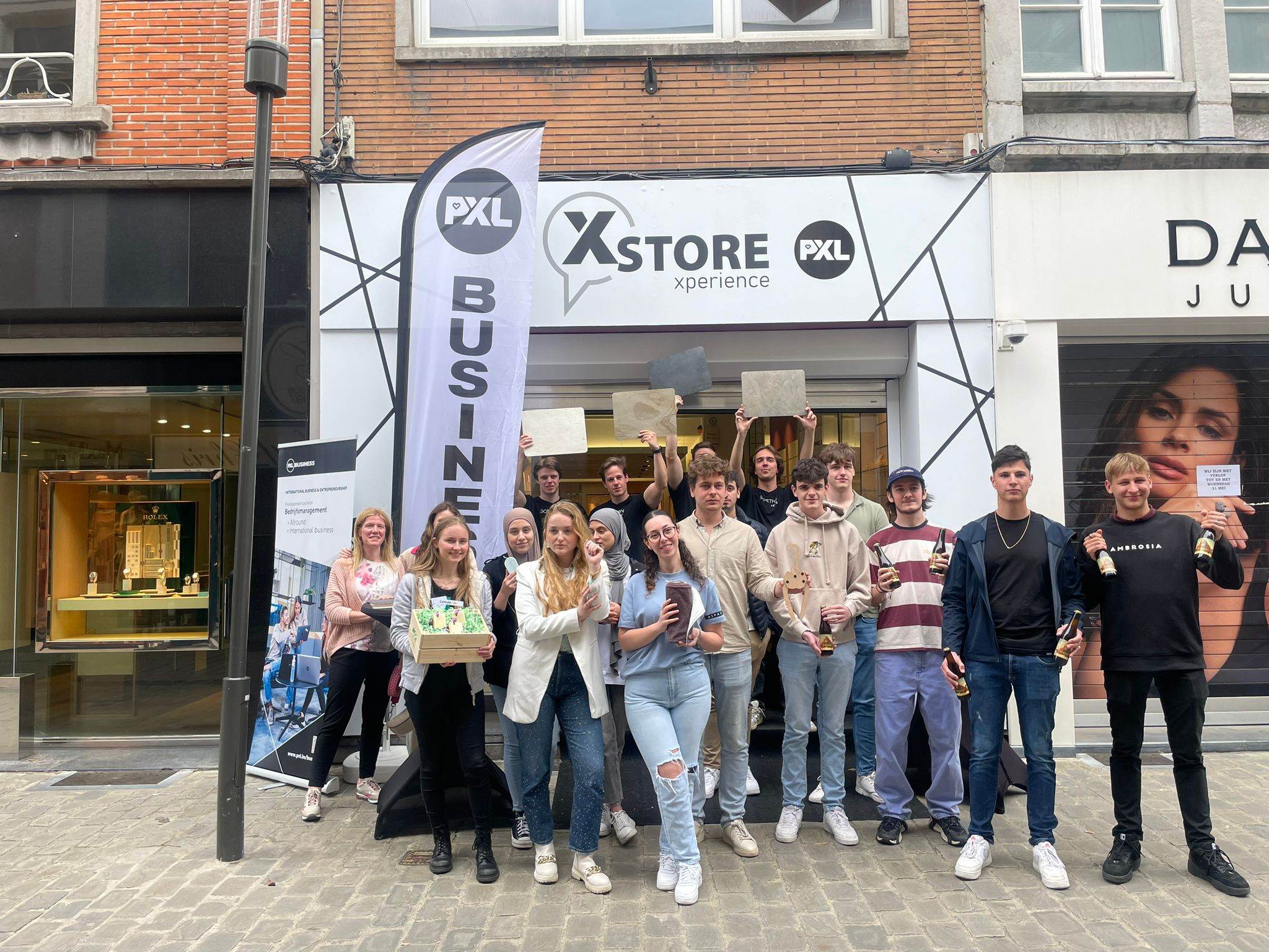PXL-studenten openen X-Store in Hasselt - PXL eXperts